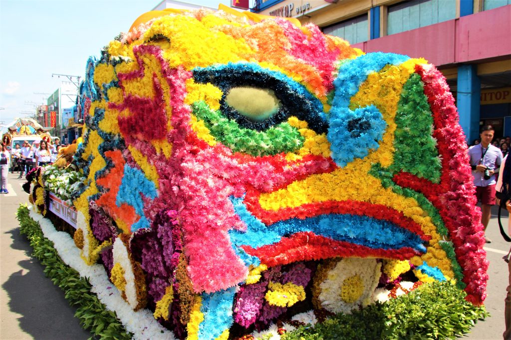 IN PHOTOS | Stunning floral floats, artistic music in Pamulak and Pitik ...