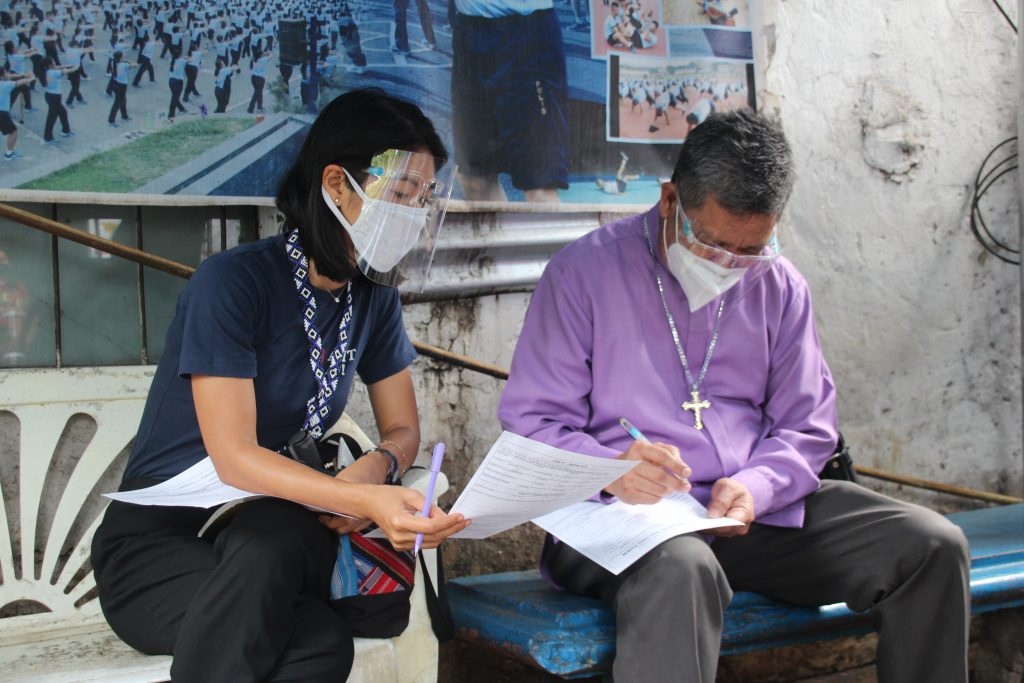 Activists remove vilification posters in Davao, point to ‘mercenaries ...